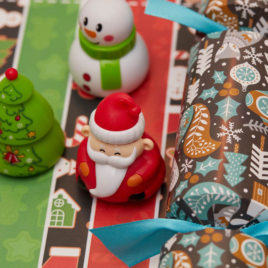 Racing Christmas Crackers – The Kuckoo Company